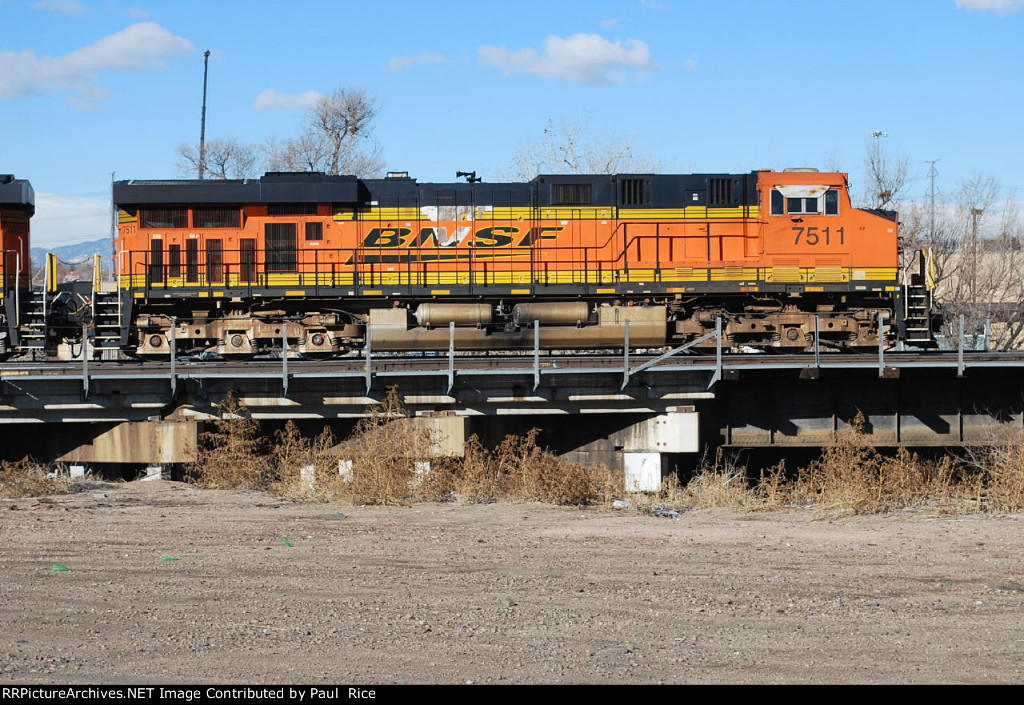 BNSF 7511